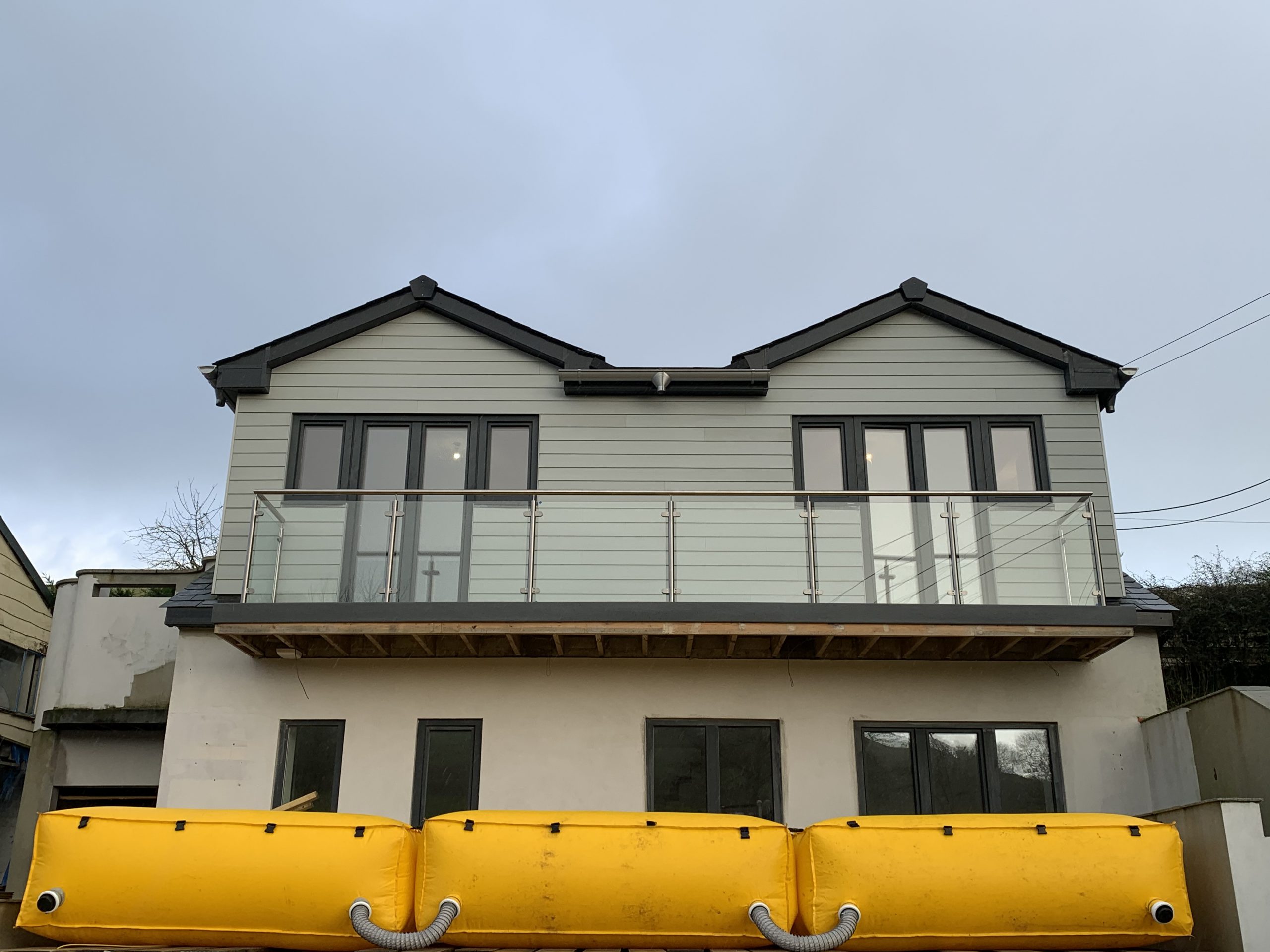 Installation - 100% Stainless Ltd.